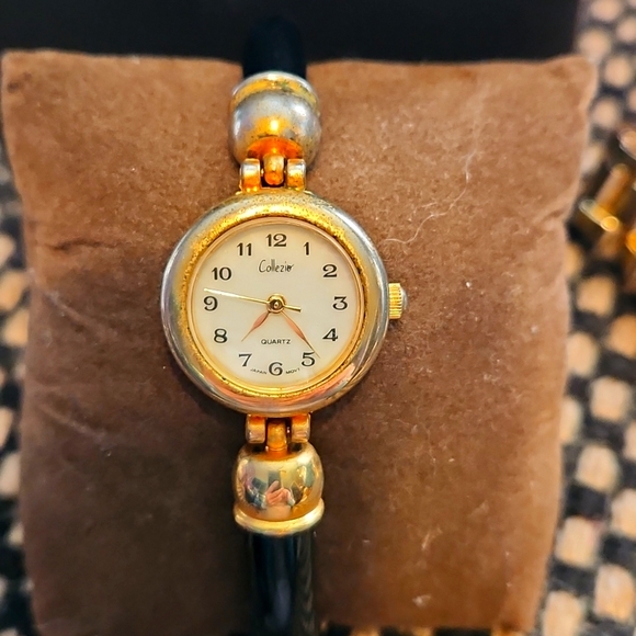 Collezier | Accessories | Vintage Gold Black Collezier Watch | Poshmark